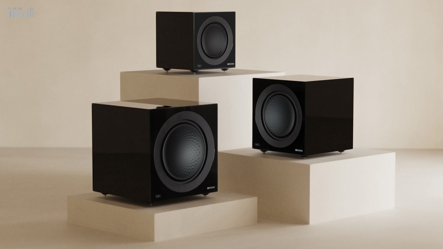 Review Monitor Audio Platinum 100 3G komt helemaal los van de speakers