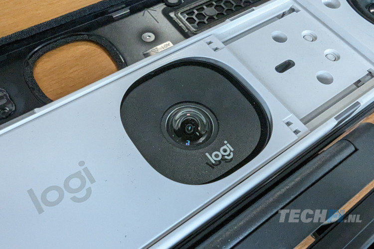 Logitech introduceert Rally Bar Huddle en Logi Dock Flex | TechFi