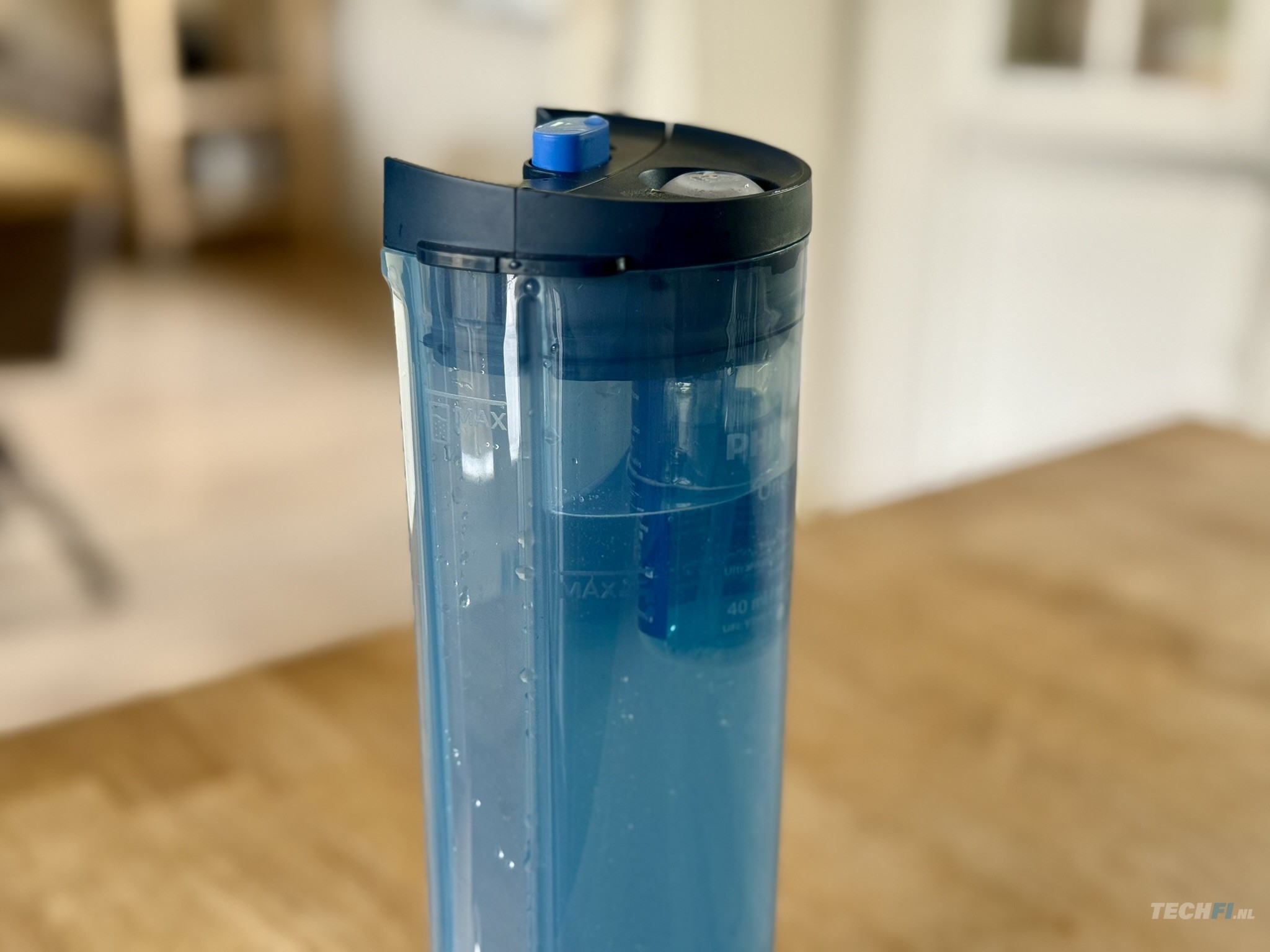 Philips OneUp review: deze elektrische dweil is een aanrader | TechFi