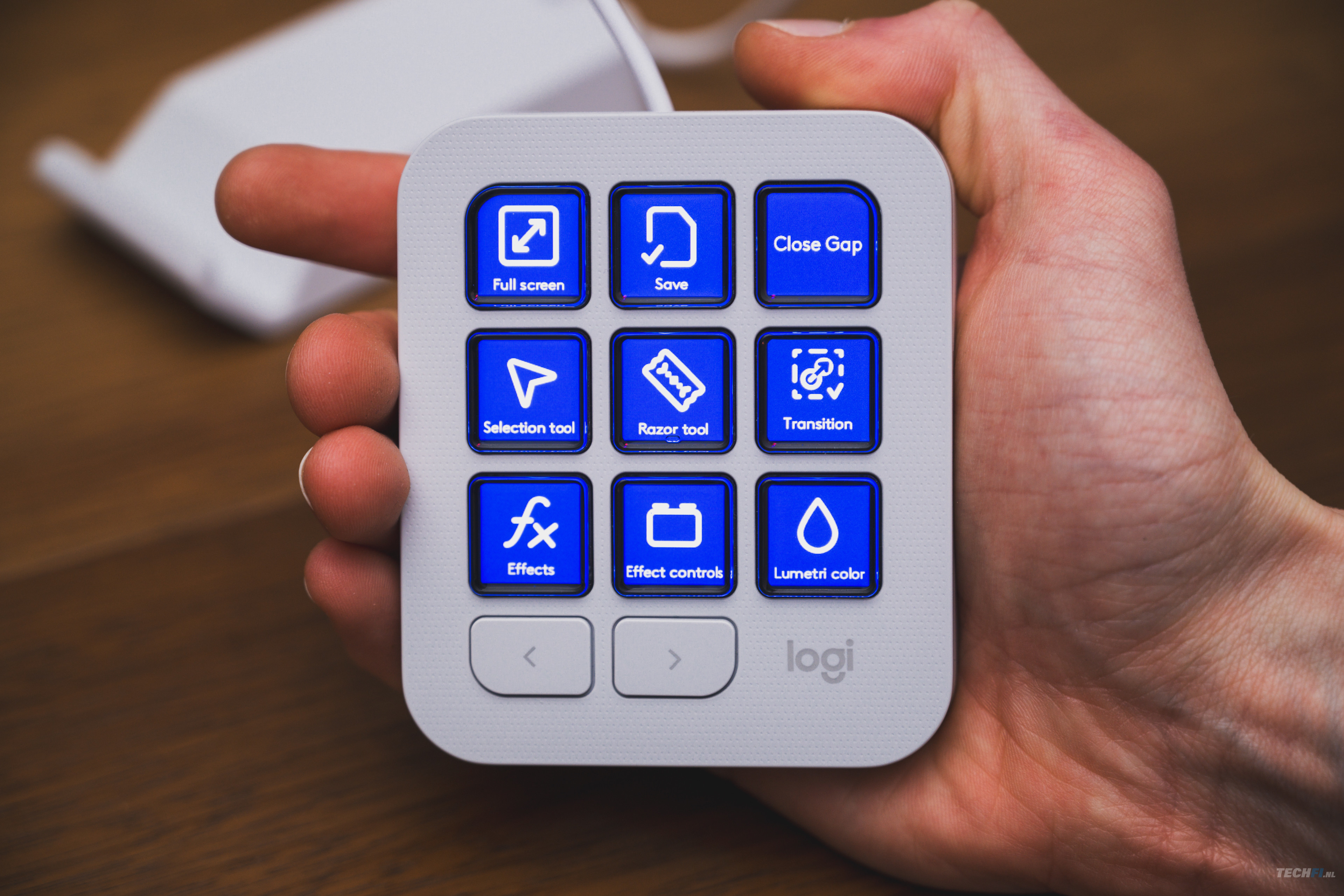 Logi MX Creative Console review: aanrader voor Adobe creators | TechFi