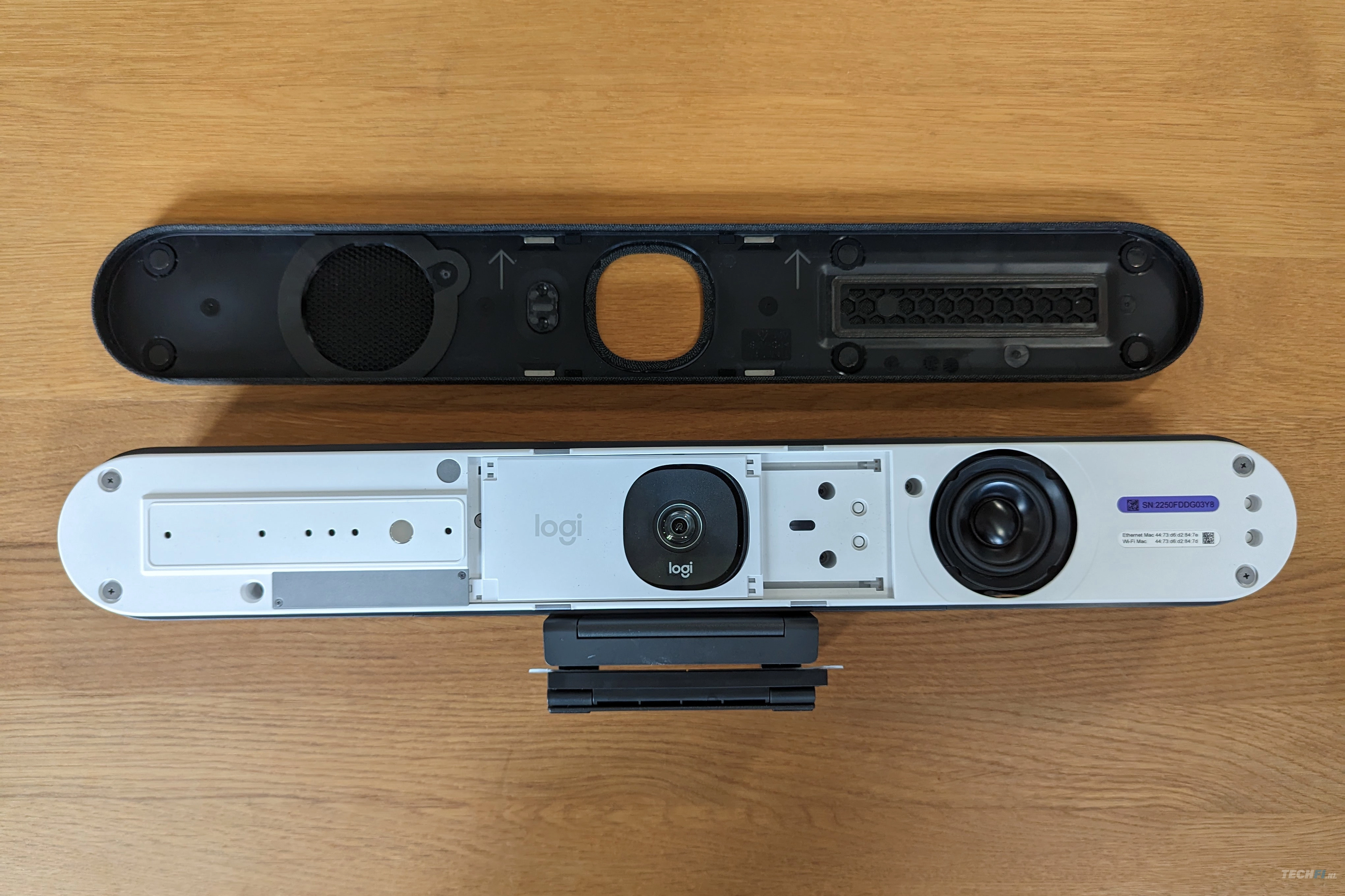 Logitech introduceert Rally Bar Huddle en Logi Dock Flex | TechFi