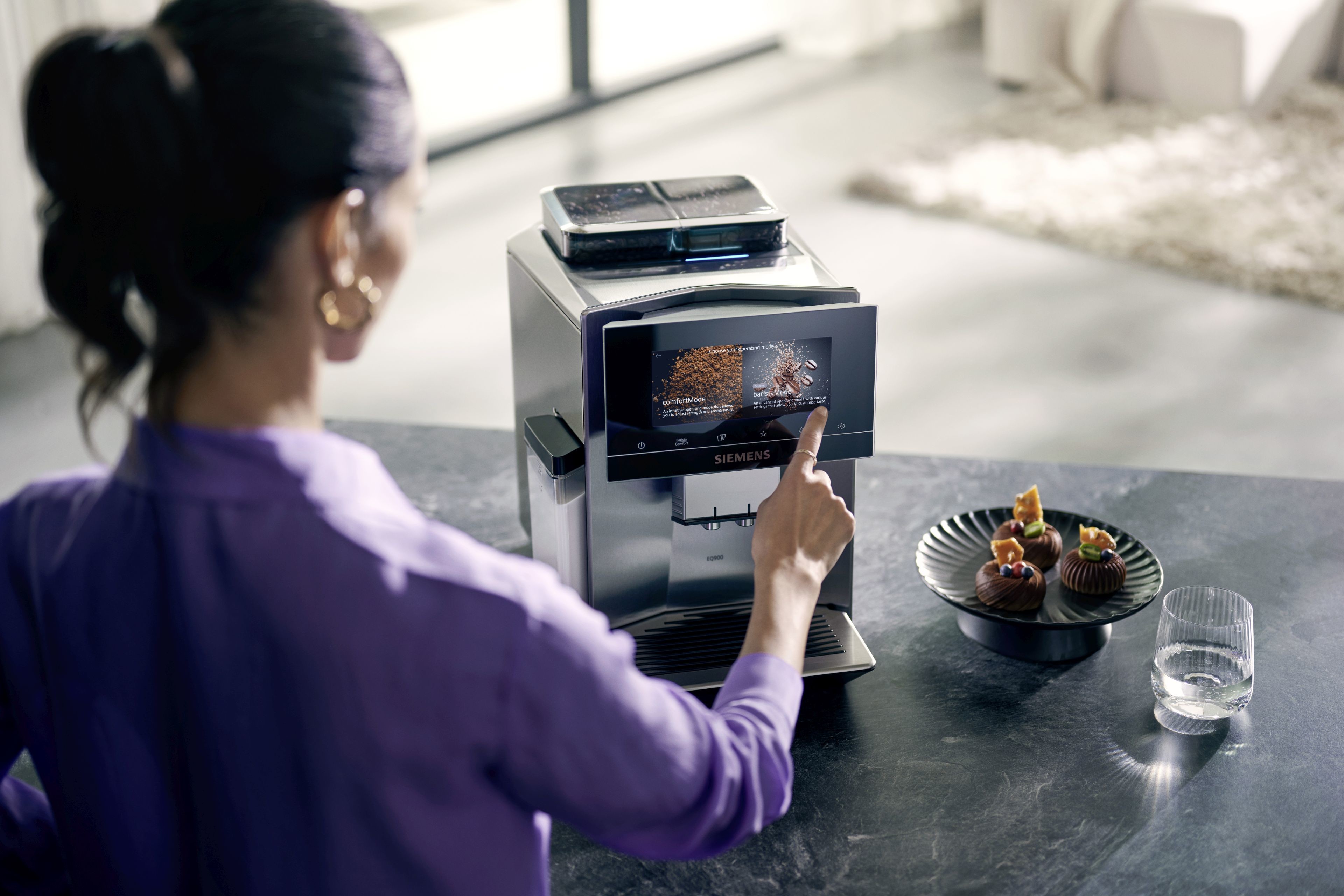 De Siemens EQ700 en EQ900 koffieautomaten werken met een app | TechFi