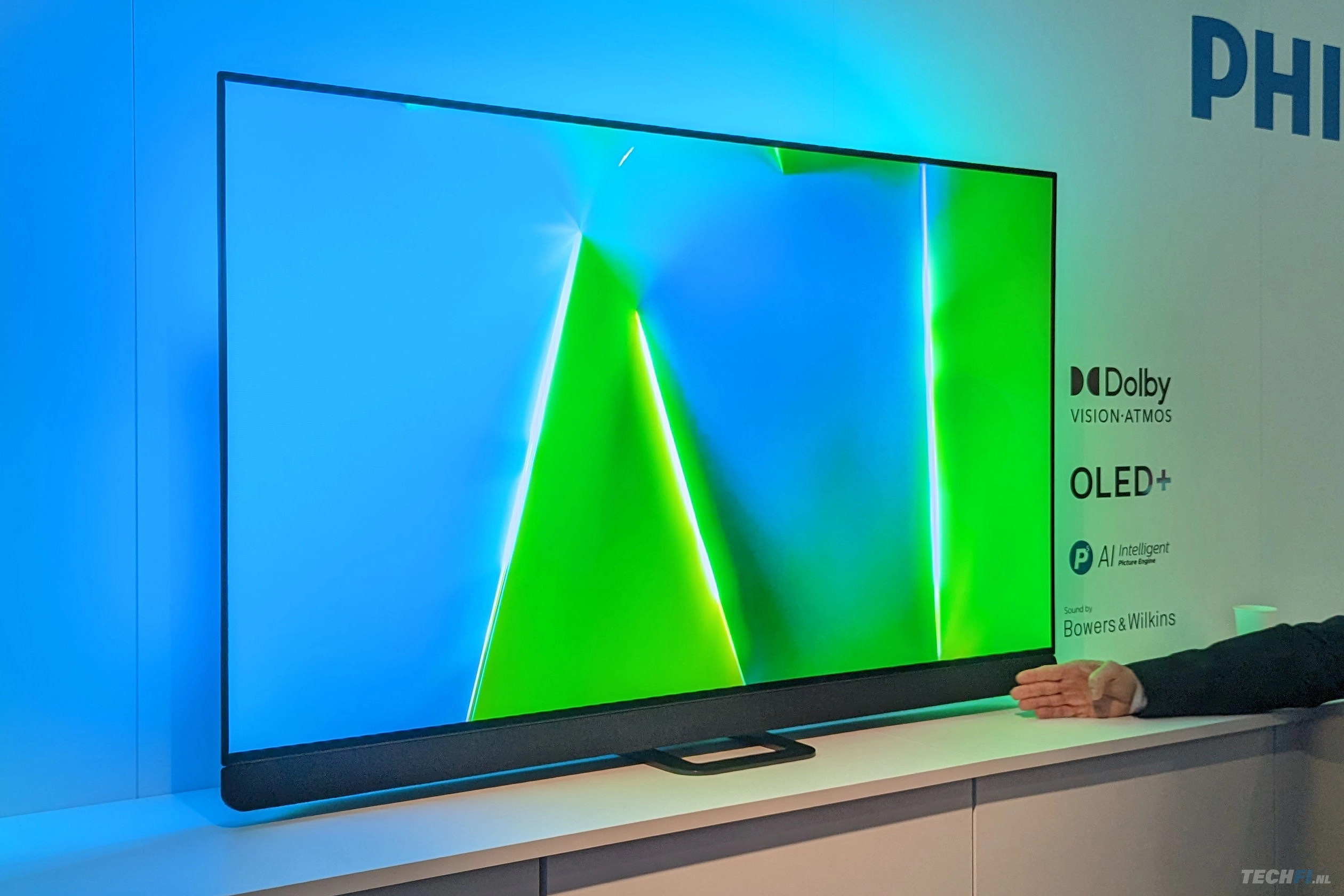 Nieuw topmodel Philips OLED908 imponeert met hoge helderheid | TechFi