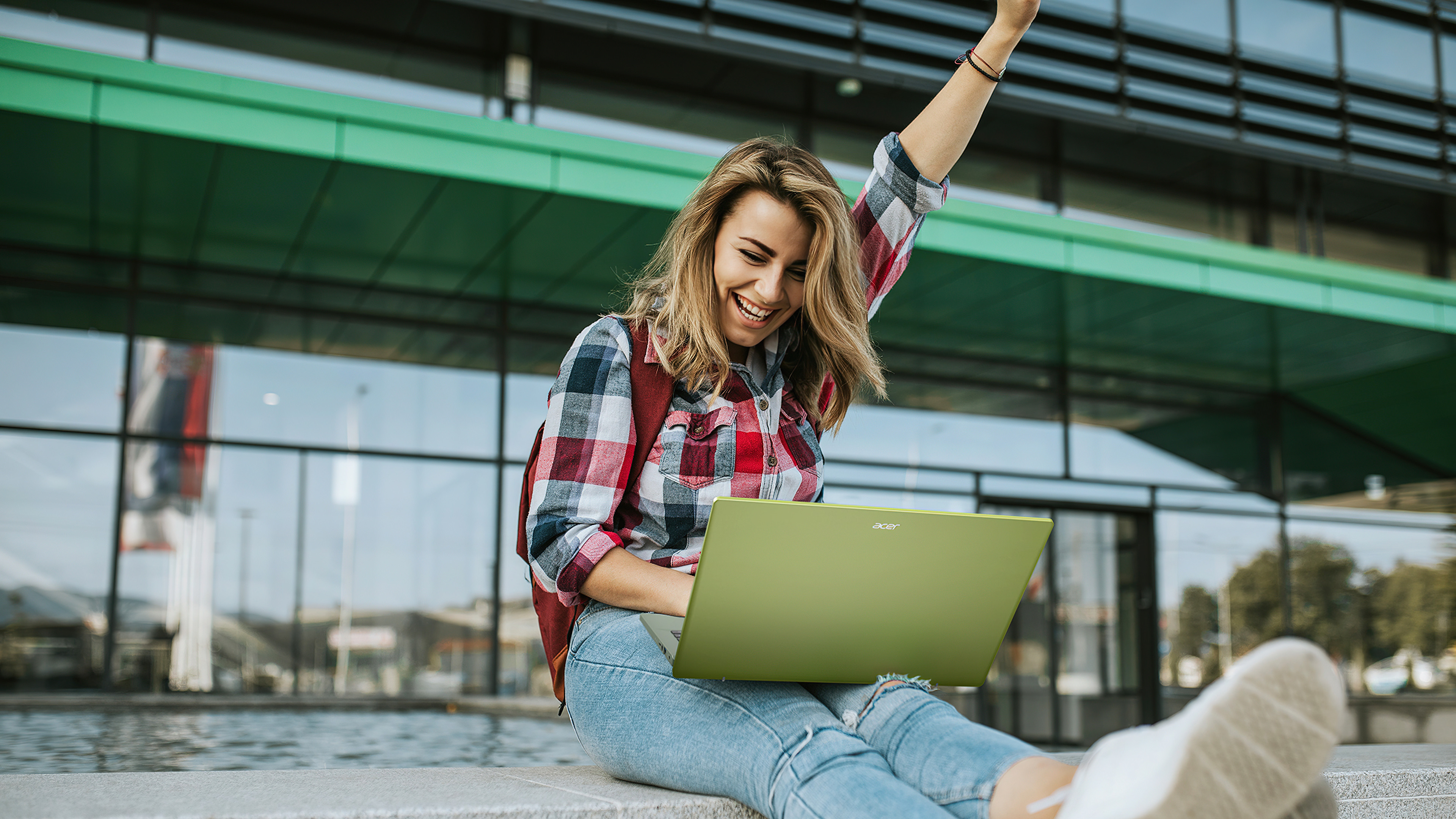 Acer Swift Go 14 is er ook met AMD Ryzen 7000 - én OLED-scherm | TechFi
